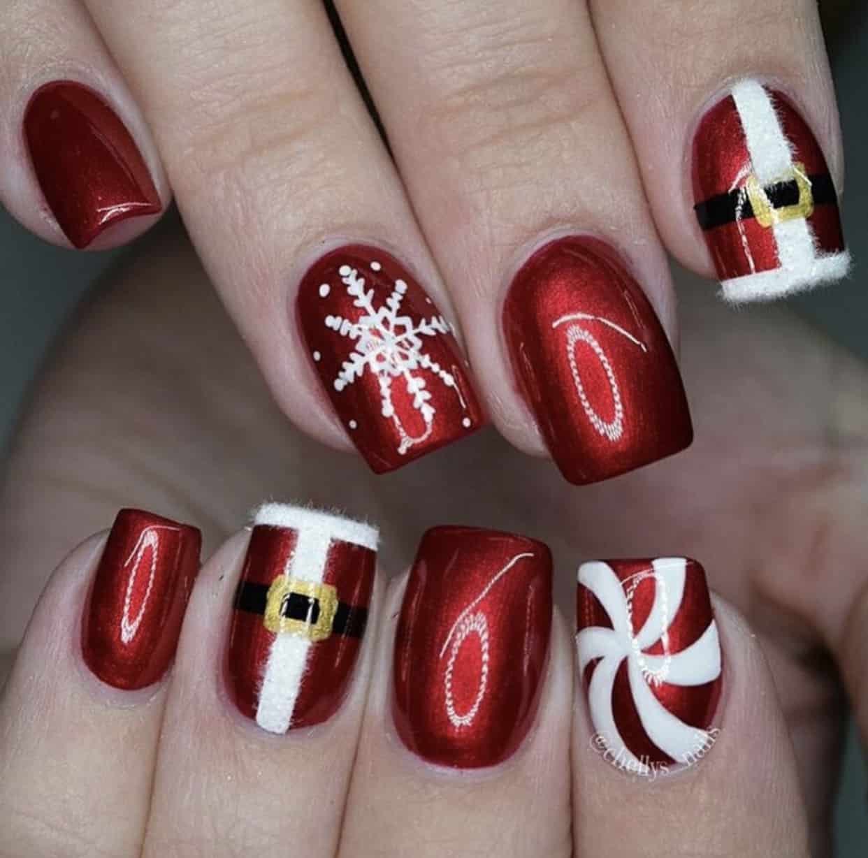 40 Swoon-Worthy Christmas Nails You Just Cannot Miss!