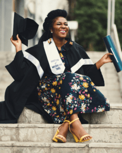 What To Wear Under Graduation Gown For Men & Women In 2025