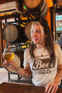 What To Wear To A Brewery: Beer-licious Outfit Ideas To SLAY