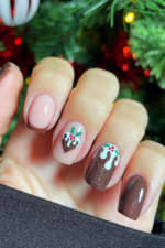 39 Can't Miss December Nails That'll Thaw Your Hearts!