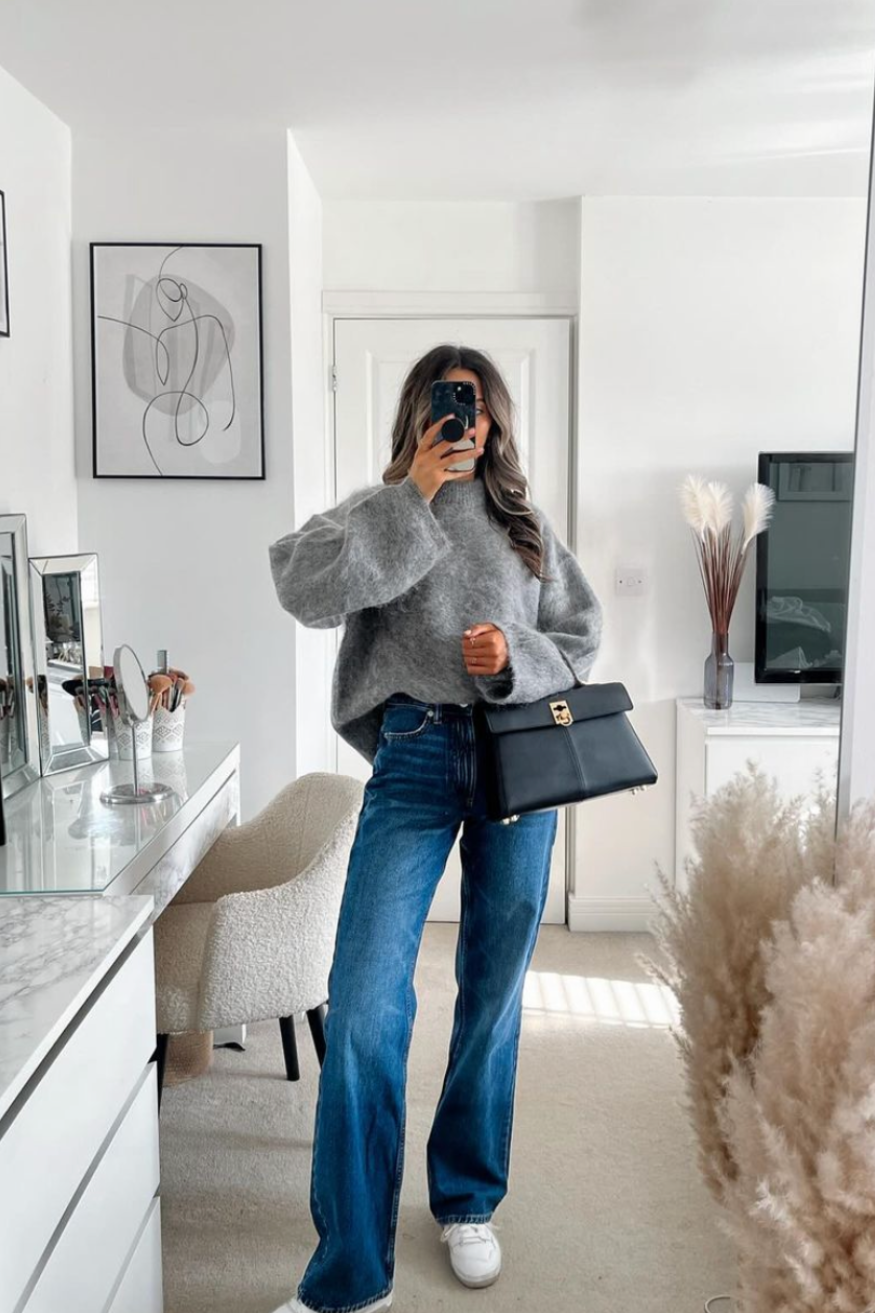18 Cutest Sweater And Jeans Outfits To Cozy Up In Style