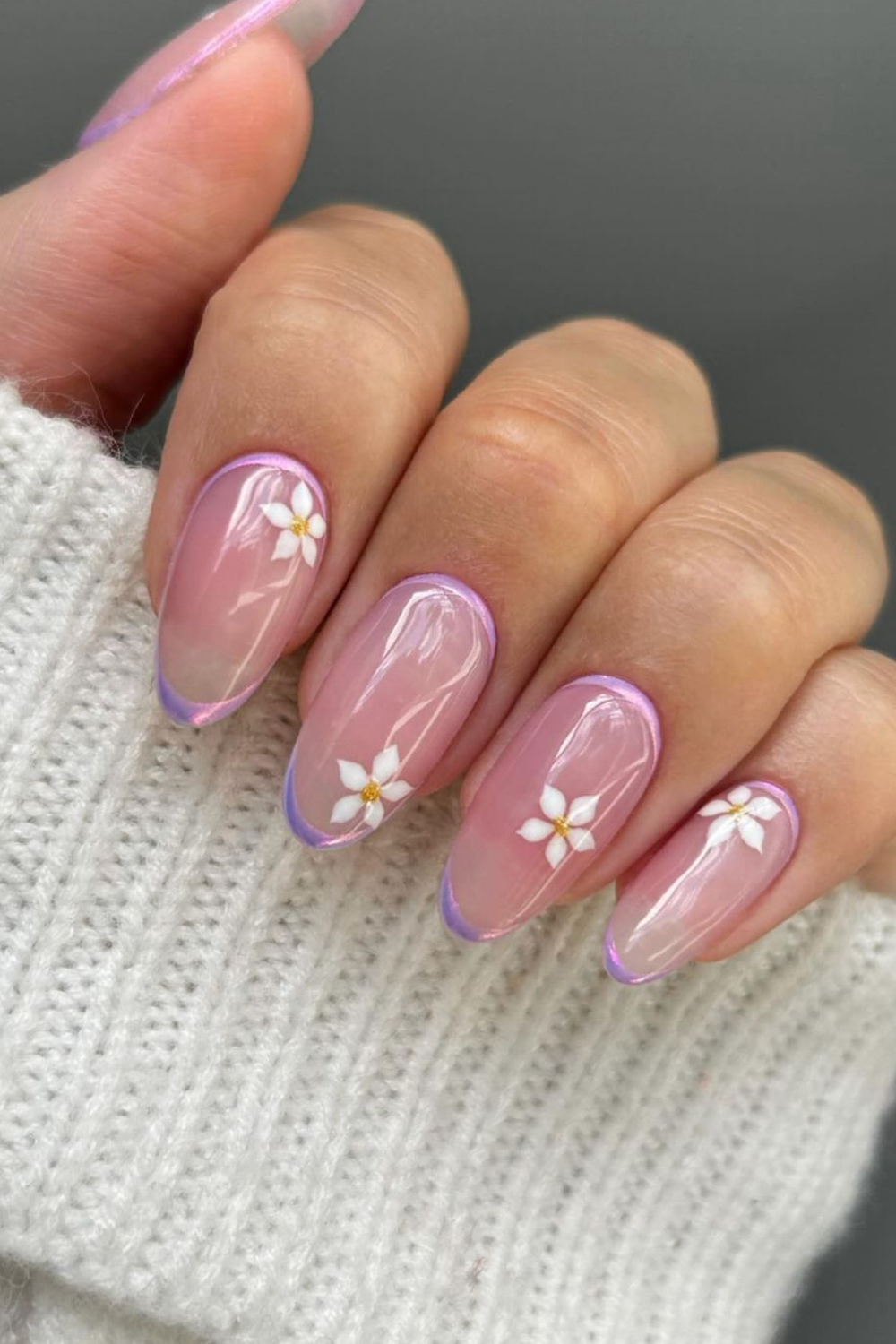 28 Envy-Worthy Spring Nails That’ll Legit Thaw Your Hearts
