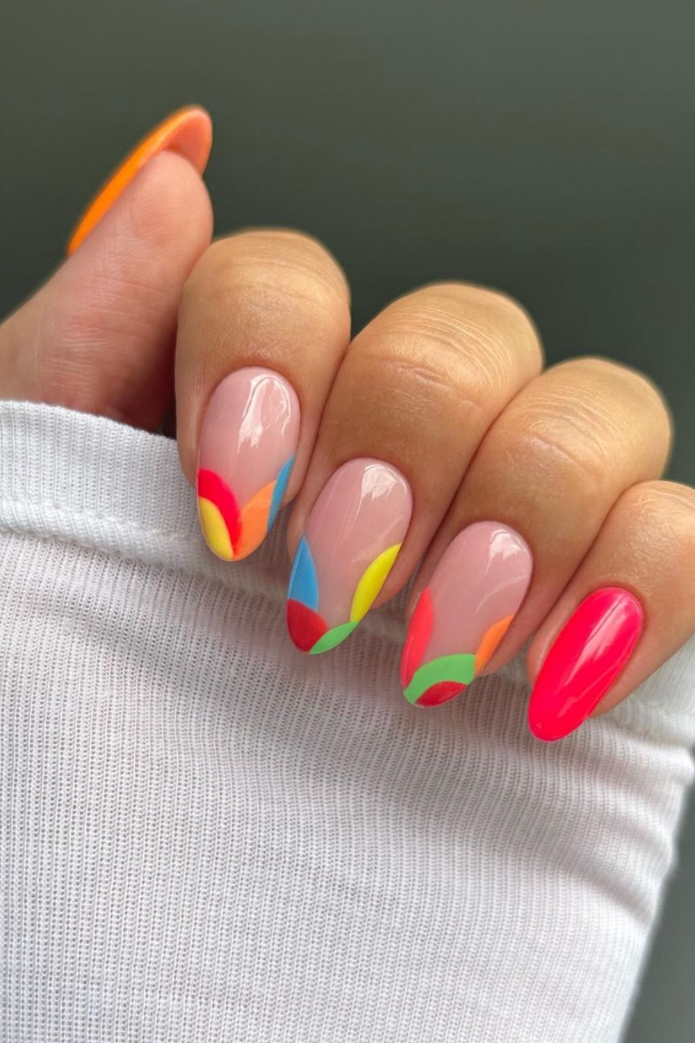 28 Envy-Worthy Spring Nails That’ll Legit Thaw Your Hearts