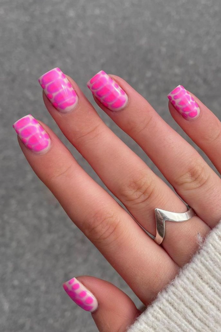 39 Jaw-Dropping Hot Pink Nails That Scream Fun And Flirty!