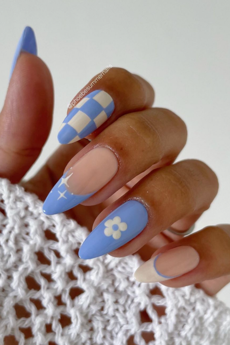37 Truly Wow Light Blue Nails That Are Straight Up Fire