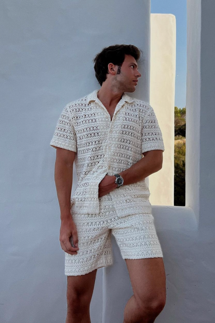 27 Hottest Summer Outfits For Men To Turn Up The Temperature