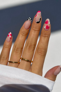 48 Dopest Black Nails That Simply Won't Go Unnoticed!