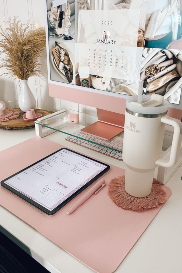23 Genius Ways To Organize Your Workspace & Conquer The Chaos | YOUR ...