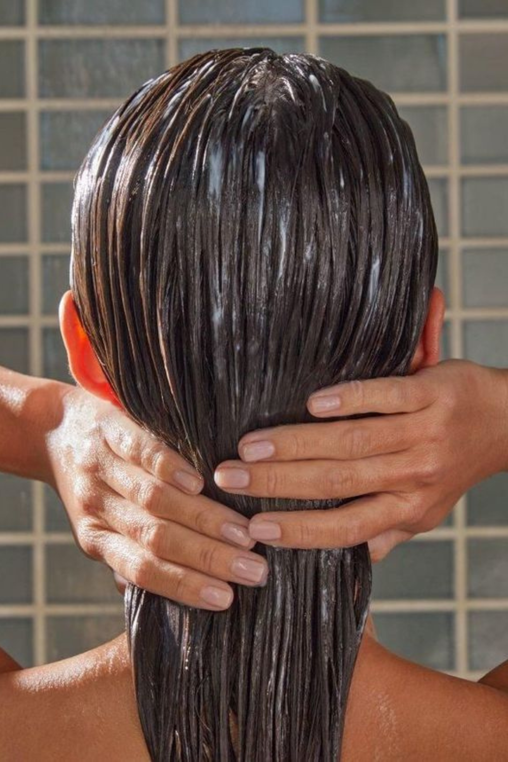 Tired Of The Fuzz? Here's How To Get Rid Of Your Frizzy Hair, Once And ...