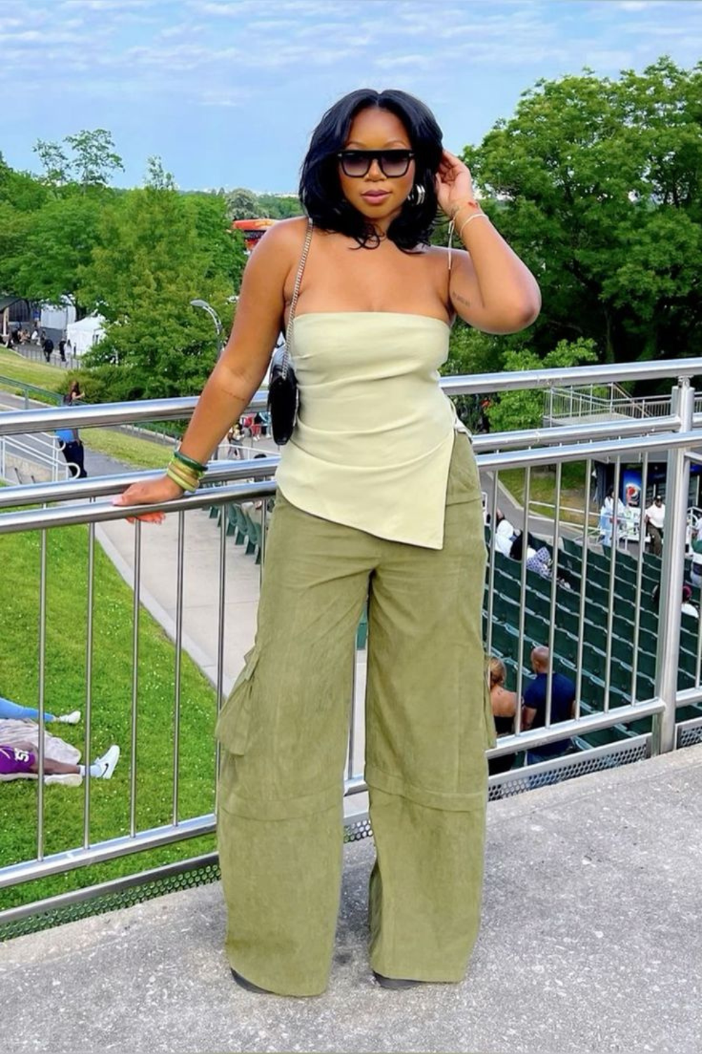 How To Look Instantly Slimmer: 15 Easy Style Tricks That Work Like Magic