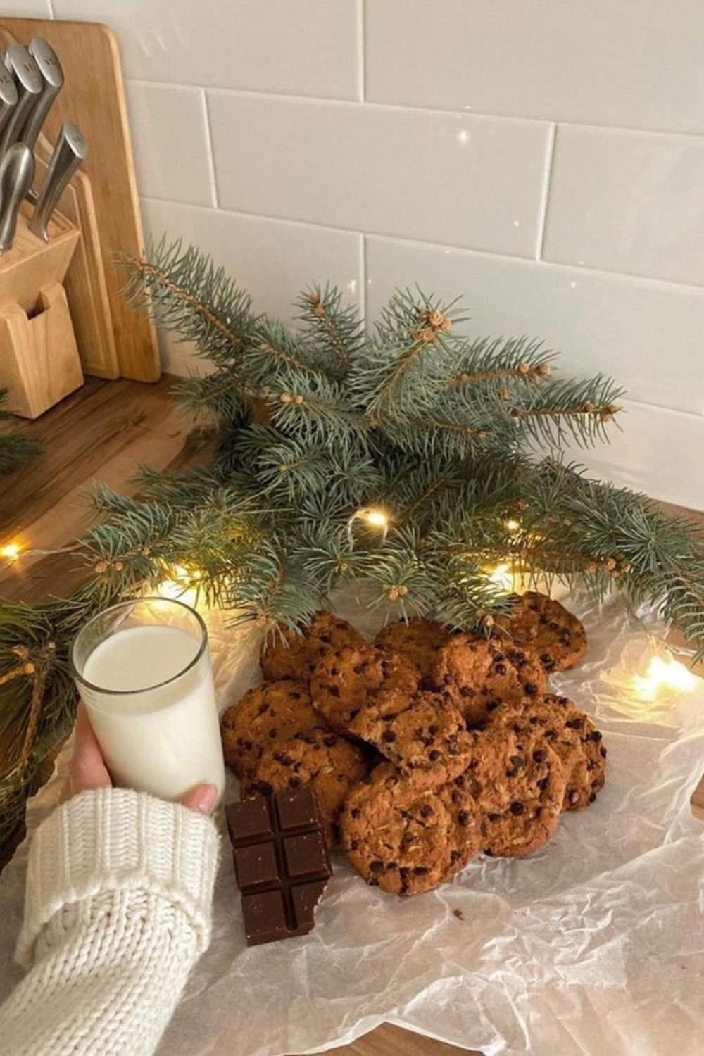 40 Dreamy December Bucket List Ideas To End The Year Right (Fun ...