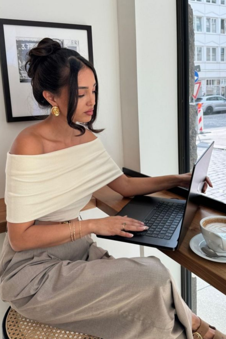 25 Power Moves To Show Up For Yourself Without Any Guilt