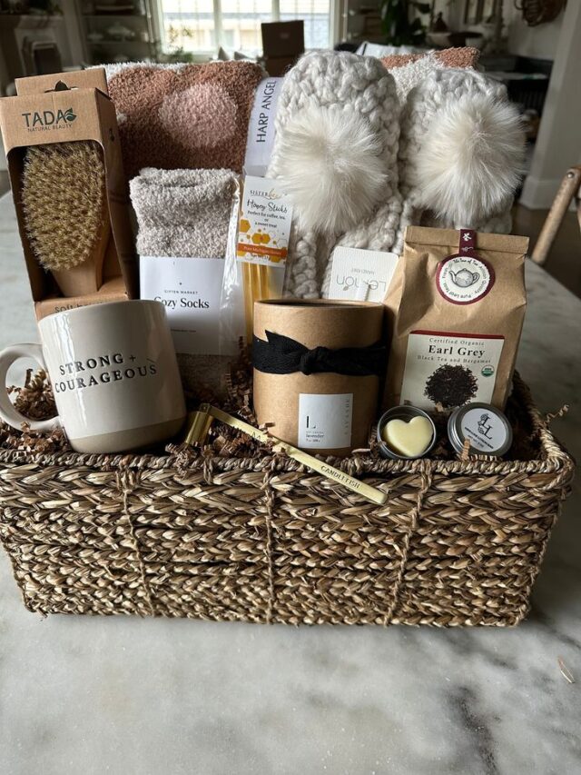 47 Fun And Fabulous Self-Care Basket Ideas That Scream Pampering ...