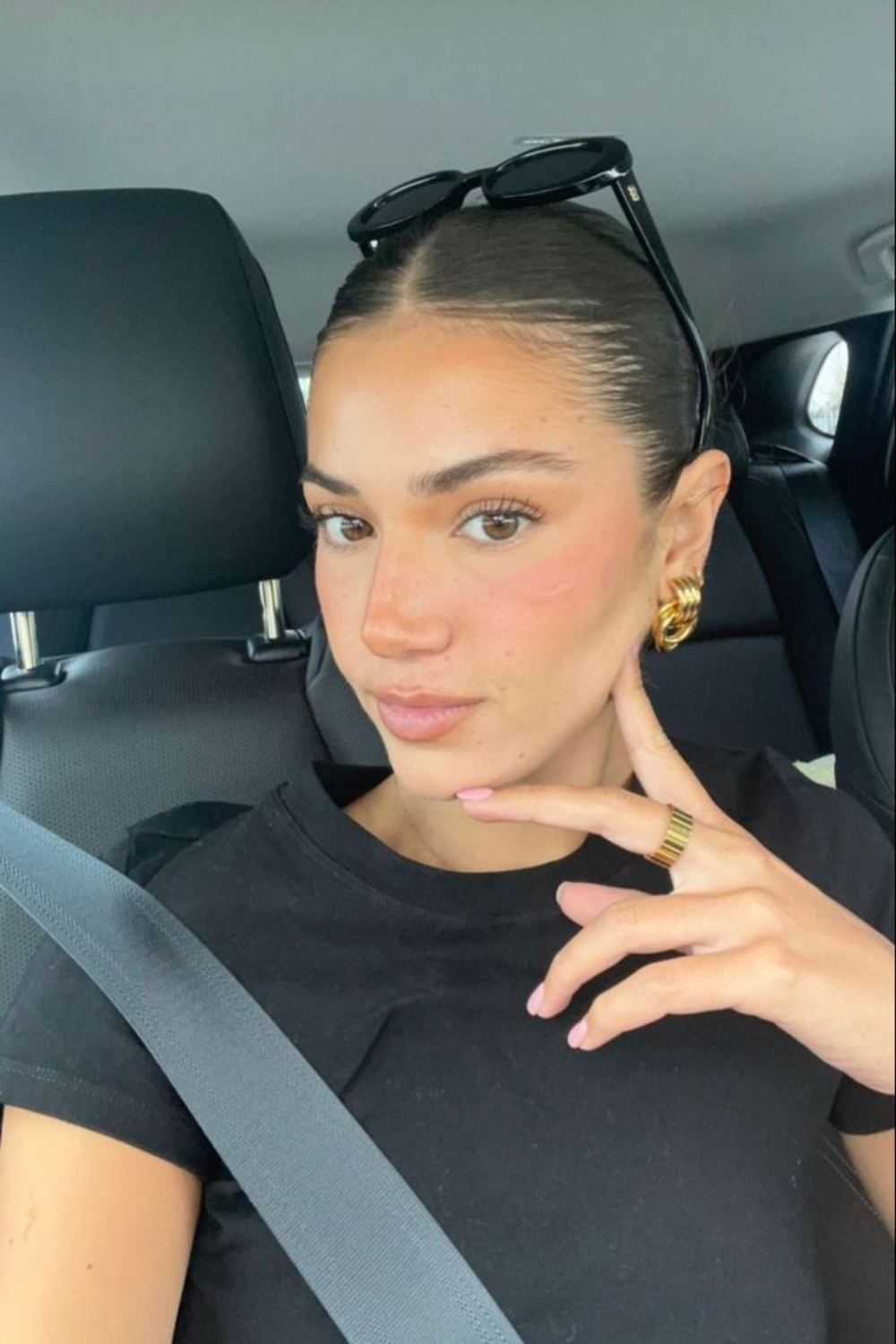 How To Look Hot Without Even Trying—31 Tips To Go From Meh To Smokin’