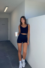 21 Gym Outfits That Are Comfy, Practical, And Cute Enough To Turn A Few ...