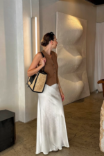 Casually Iconic? Always. 28 Museum Outfits That Are A Work Of Art!