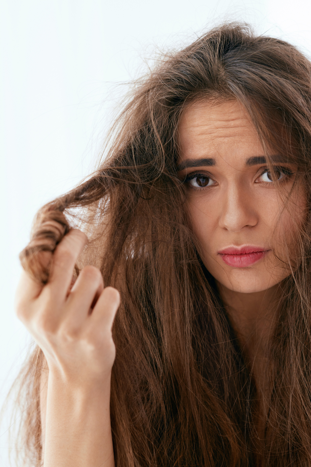 Straw-Like Strands? Try These 14 Dry Hair Remedies Before You Cry