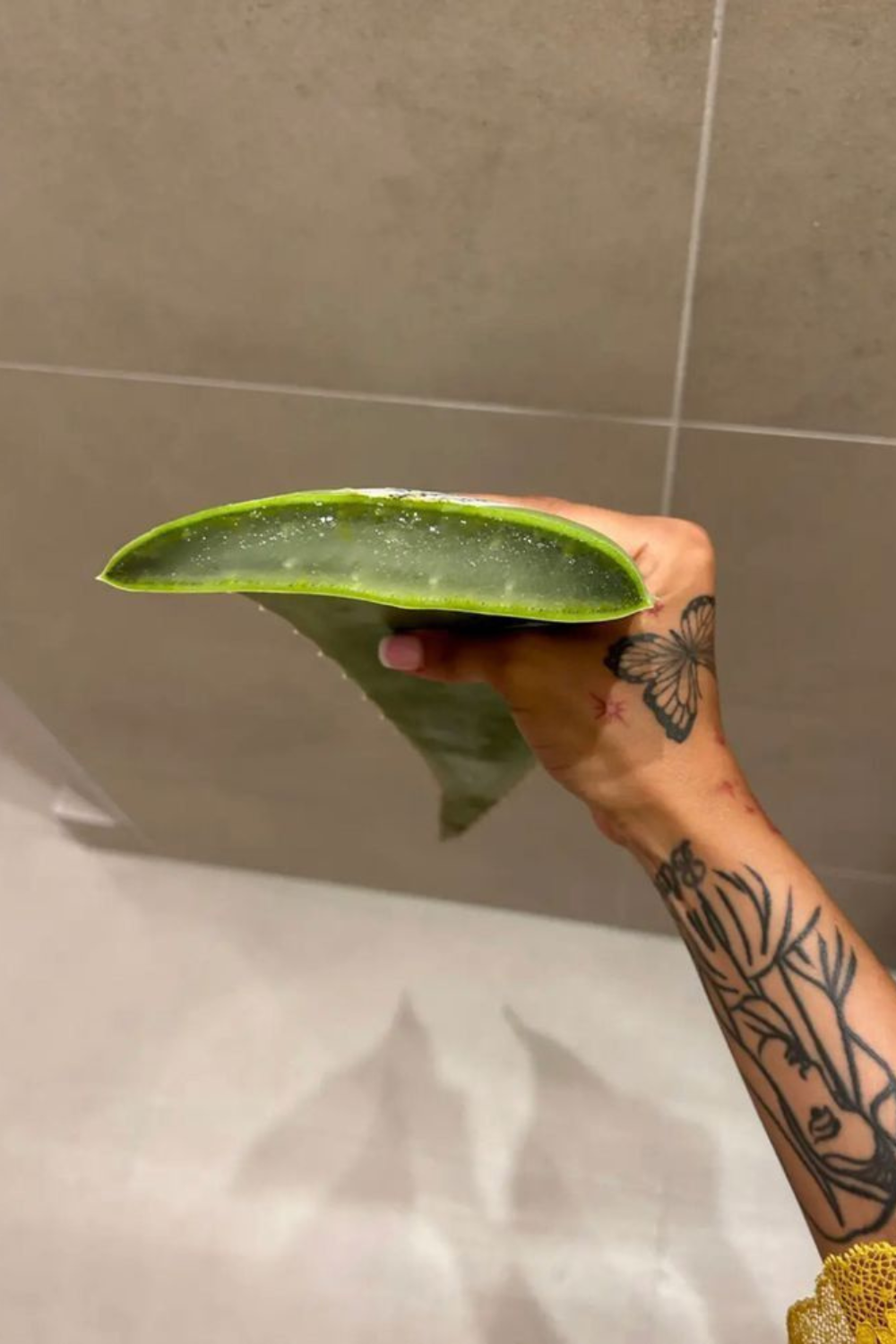 Oops, Fried By The Sun? These 9 Sunburn Remedies Are Pure Aloe-vation