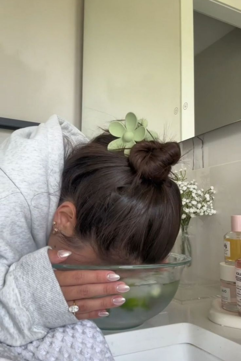 These 12 Underrated Beauty Tips From Models Deserve A Freakin’ Award
