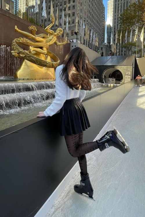 What To Wear Ice Skating? 27 Outfits To Glide & Twirl In Style