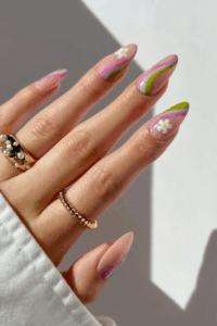 28 Envy-Worthy Spring Nails That’ll Legit Thaw Your Hearts