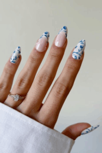 28 Envy-Worthy Spring Nails That’ll Legit Thaw Your Hearts